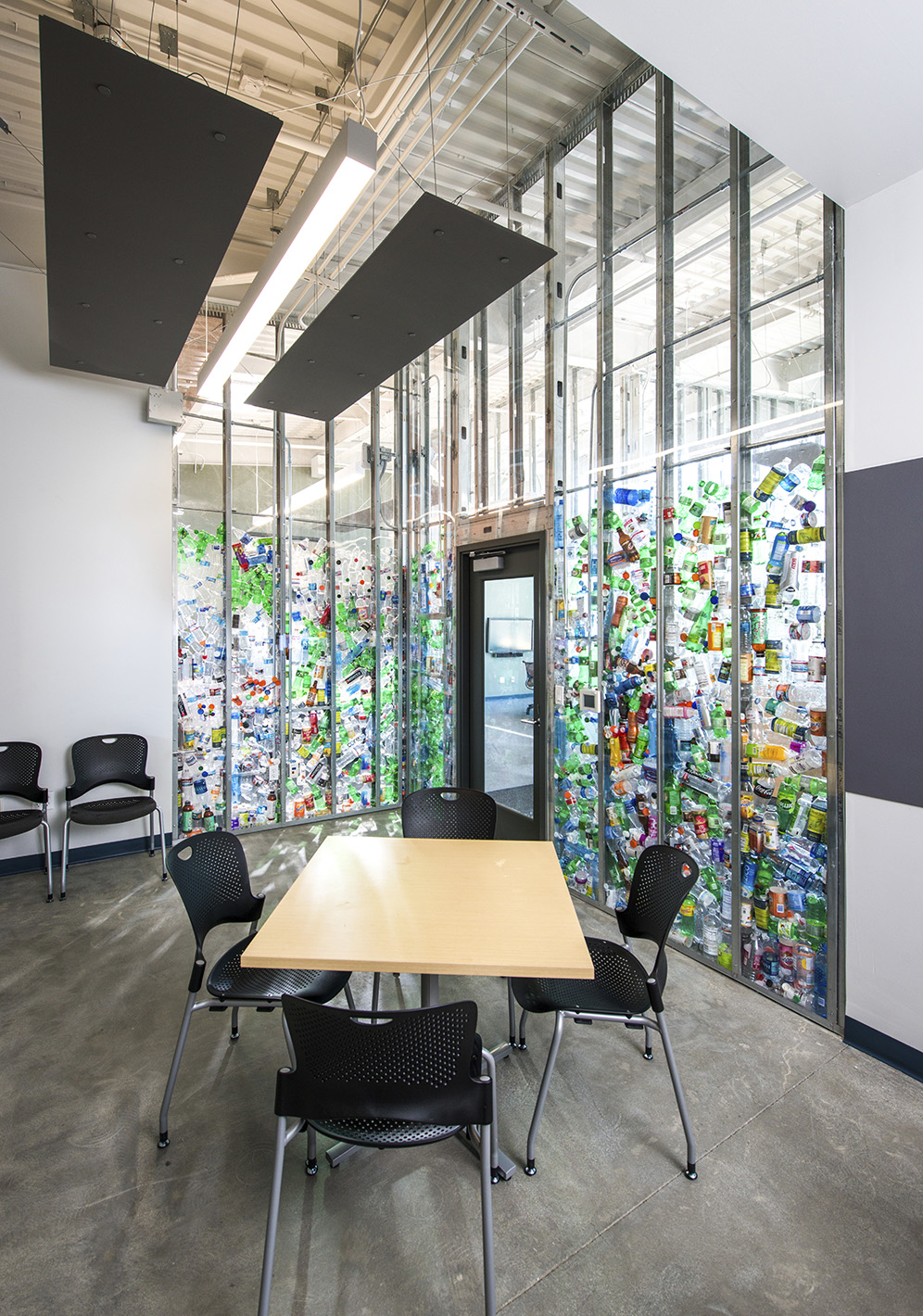 Orange Coast College: Recycling Center - Perkins Eastman