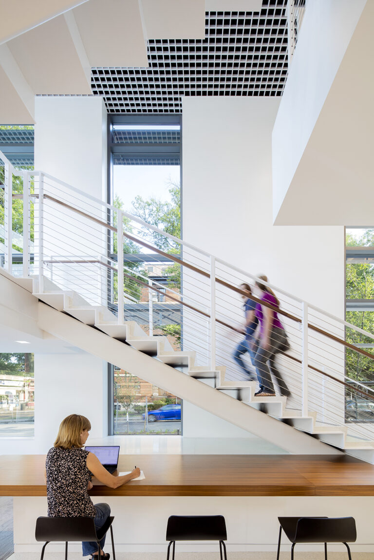 Cleveland Park Public Library - Perkins Eastman