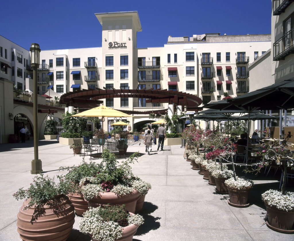 Paseo Colorado - Perkins Eastman