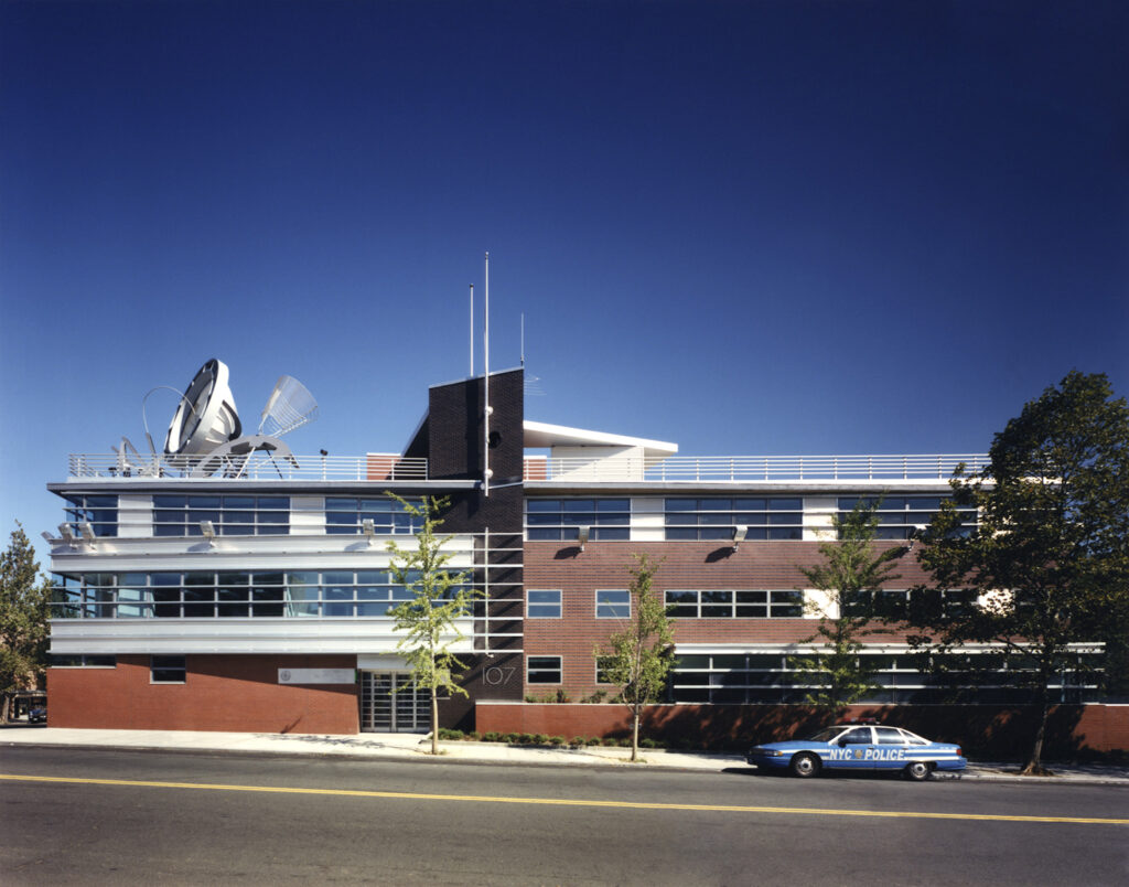 107th Police Precinct - Perkins Eastman