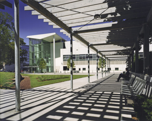 University of Connecticut: Stamford Branch Campus - Perkins Eastman