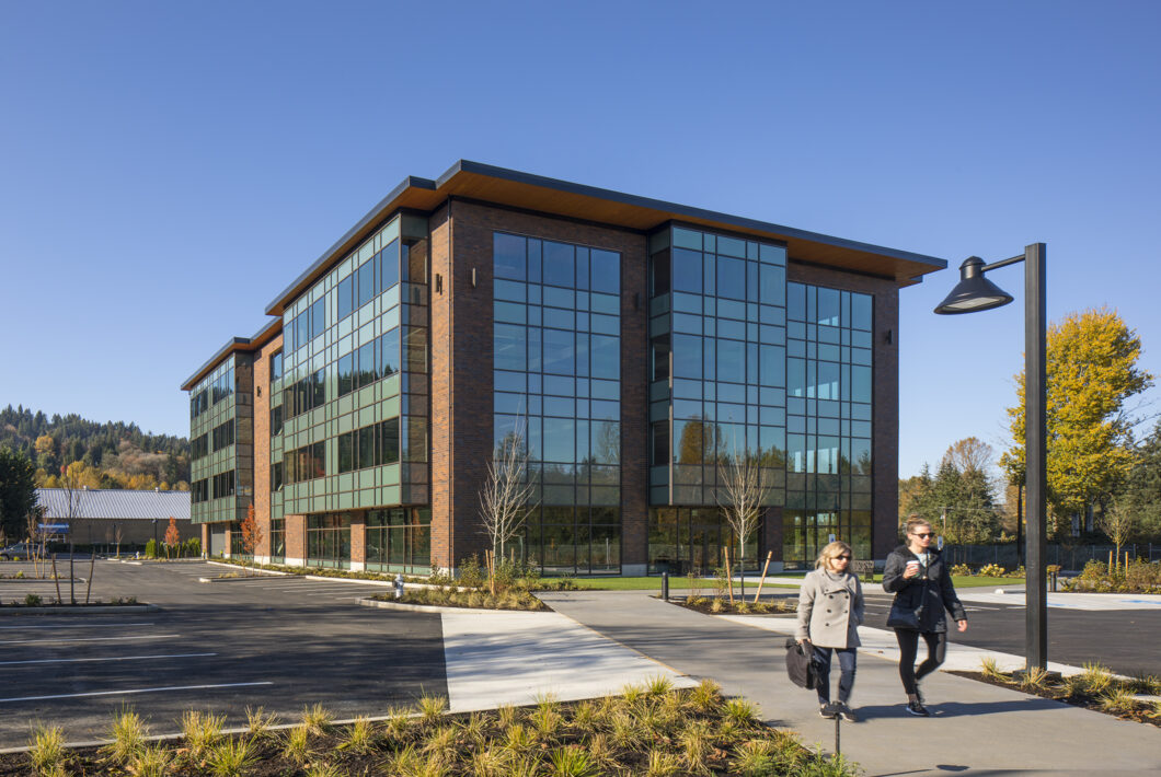 2005 Poplar Office Building - Perkins Eastman