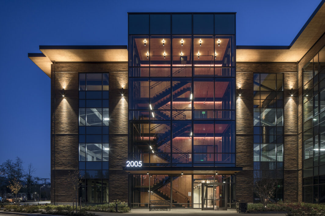 2005 Poplar Office Building - Perkins Eastman