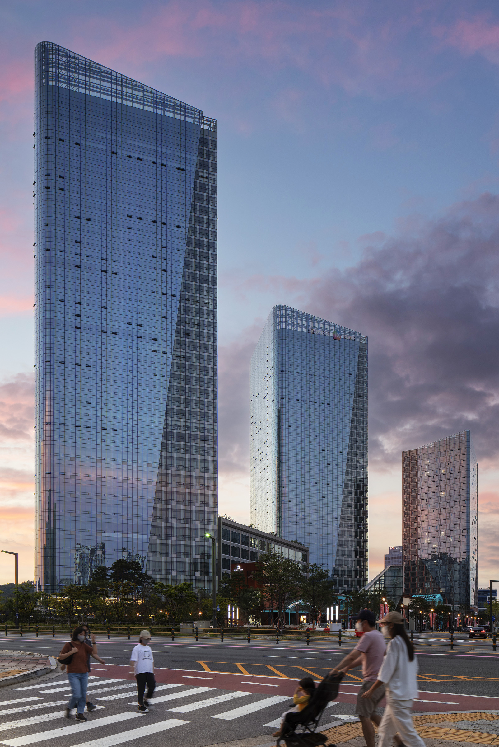 KumKang Penterium IX Tower - Perkins Eastman