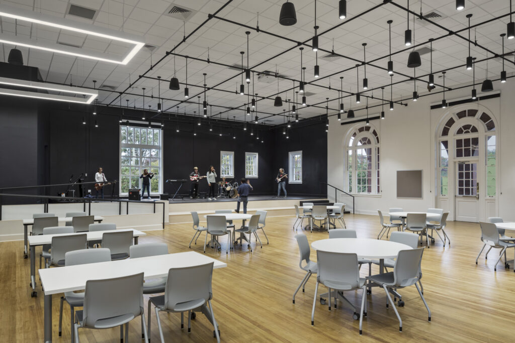 DC International School - Perkins Eastman