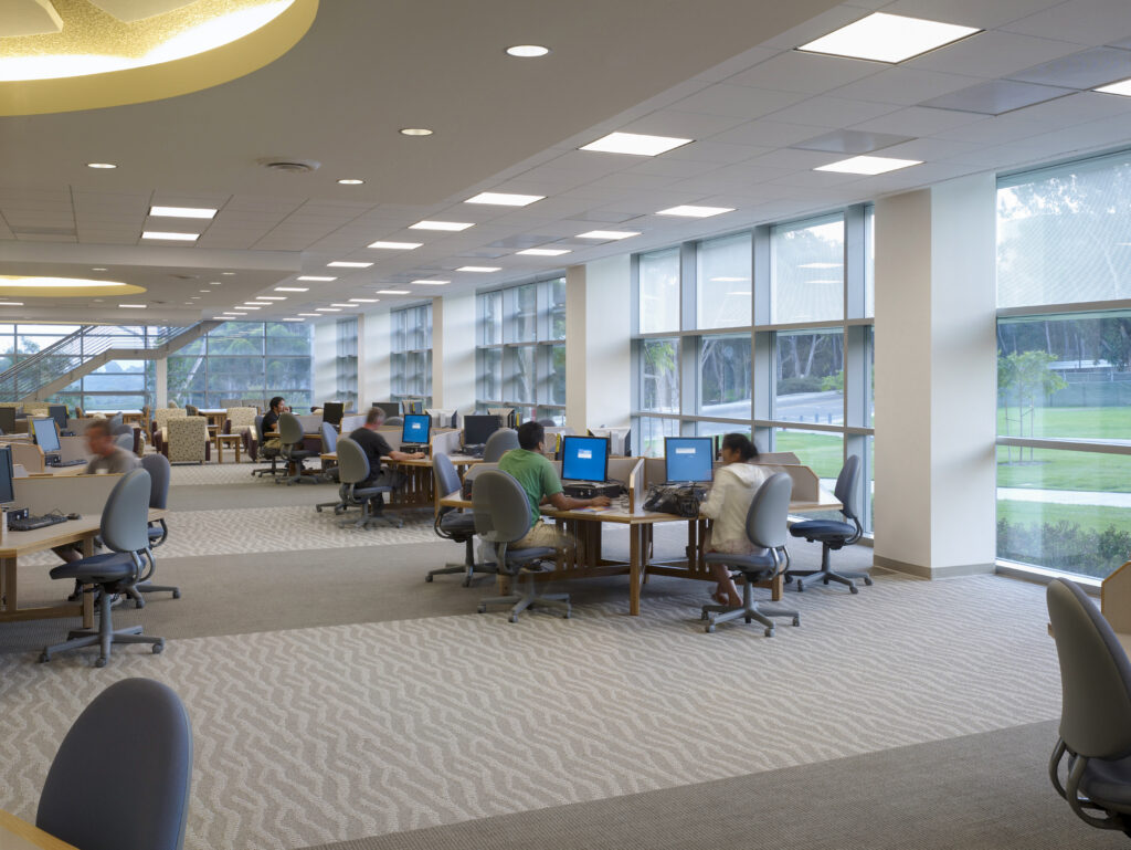 University of California San Diego Biomedical Library - Perkins Eastman