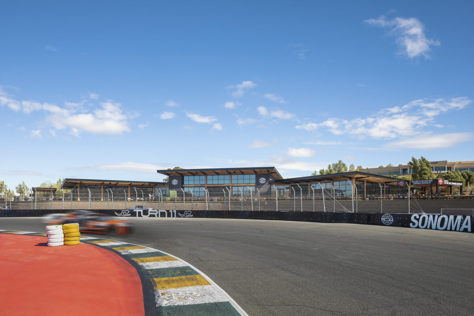 Sonoma Turn 11 Club - Perkins Eastman