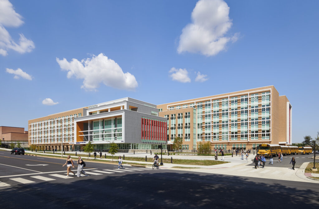 Alexandria City High School: Minnie Howard Campus - Perkins Eastman